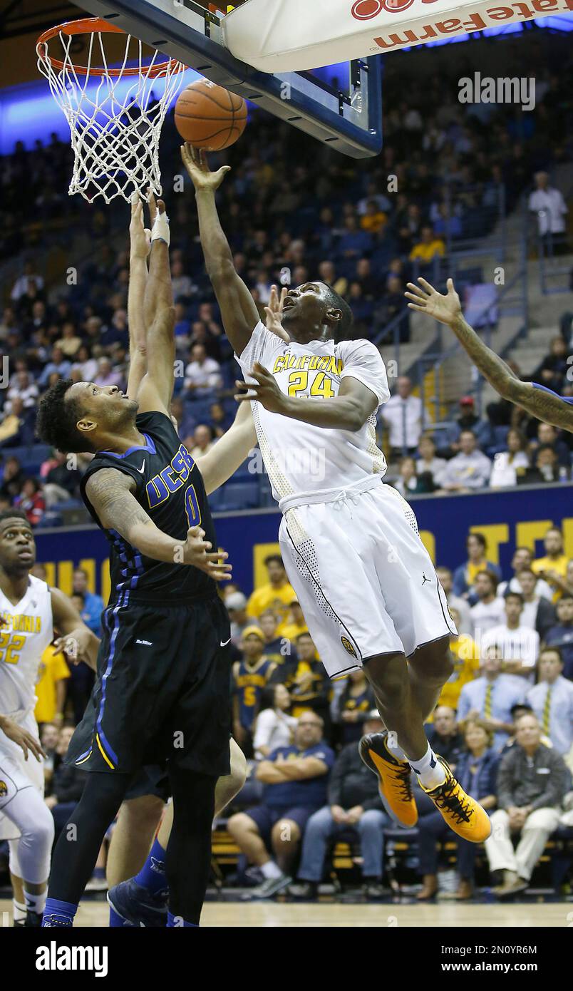 California guard Jordan Mathews (24) shoots over UC Santa Barbara ...