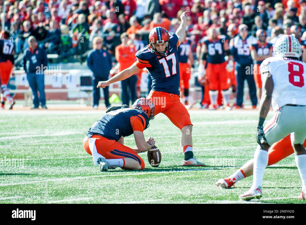 Illinois place kicker Taylor Zalewski (17) kicks a field goal during an ...
