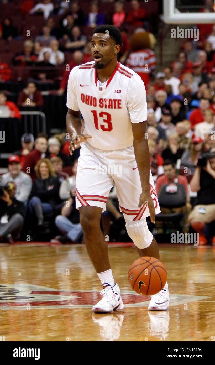 Ohio State's JaQuan Lyle drives against Mount St. Mary's during an NCAA ...