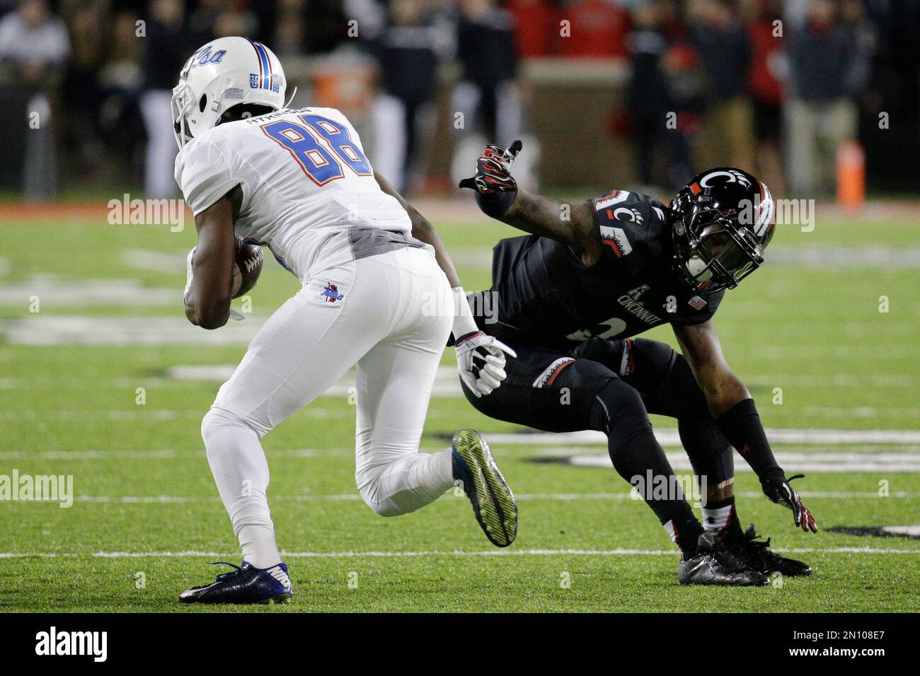 Tyrell gilbert hi-res stock photography and images - Alamy