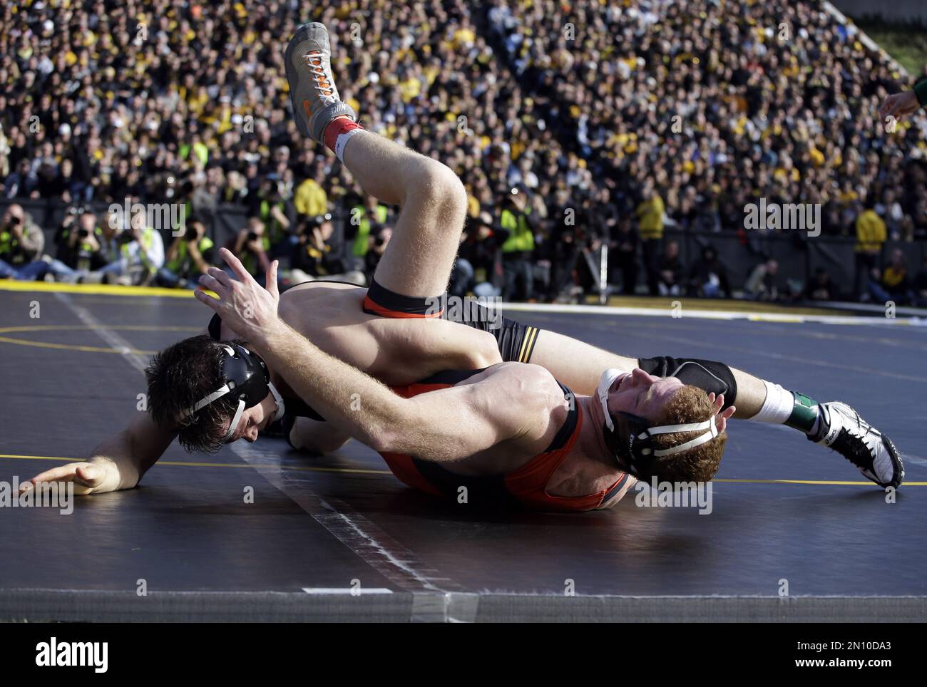 CORRECTS ID TO NOLAN BOYD, NOT AUSTIN SCHAFER - Iowa's Nathan Burak ...