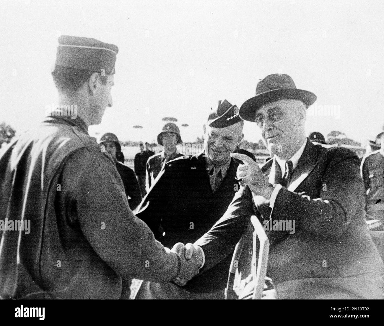 In this photo provided by the U.S. Army, Lt. Gen. Mark W. Clark, left ...