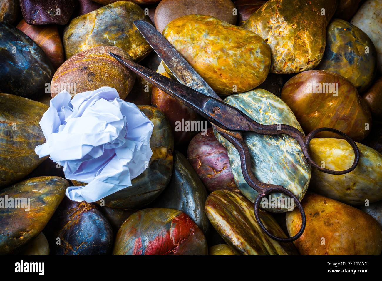 Random rocks hi-res stock photography and images - Alamy