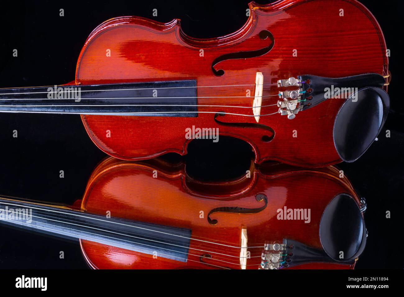Double violin hi-res stock photography and images - Alamy