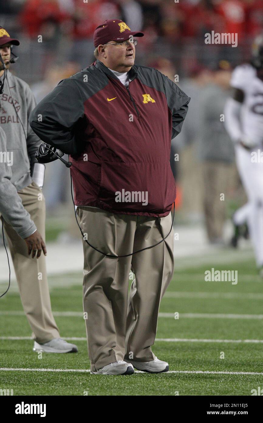 Minnesota interim head coach Tracy Claeys on the sidelines against Ohio ...