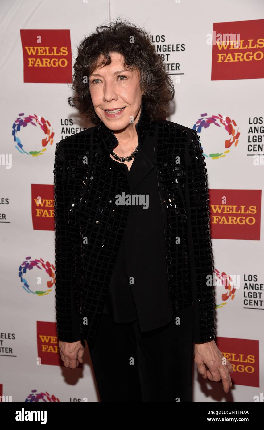 Lily Tomlin poses at the Los Angeles LGBT Center's 46th Anniversary ...