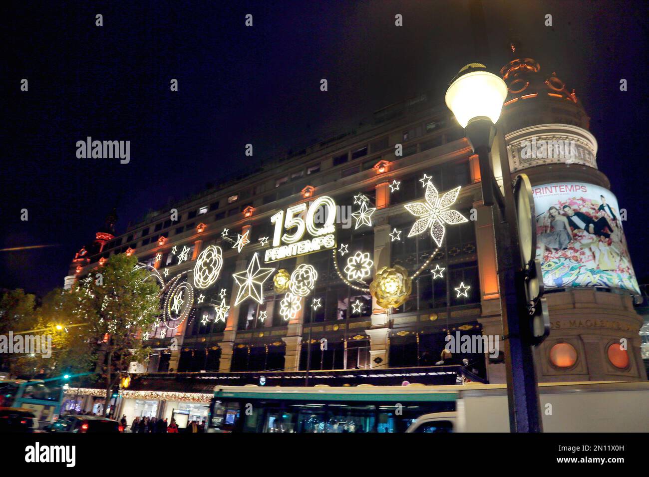 Christmas illuminations of the Le Printemps department store, in Paris ...