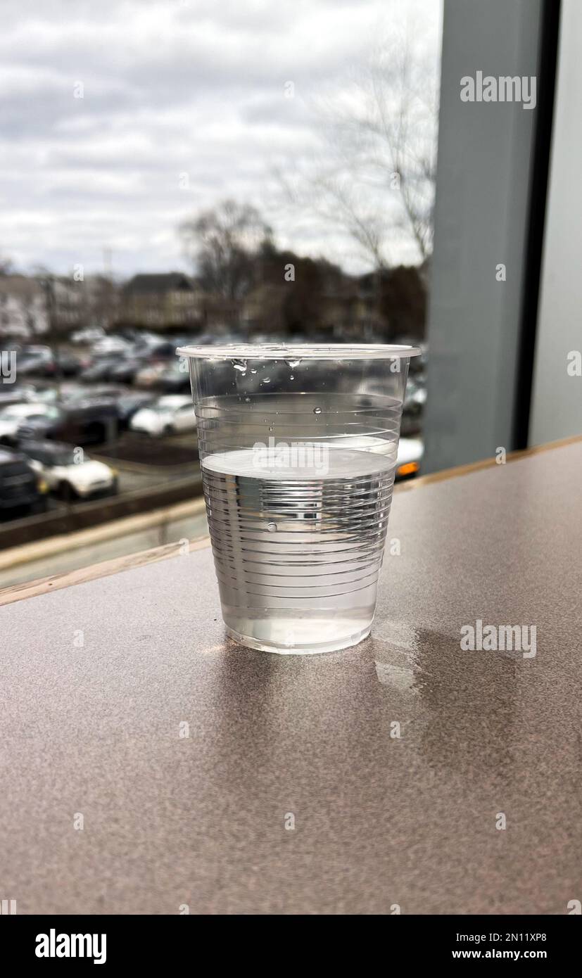 Clear plastic cup water hi-res stock photography and images - Alamy