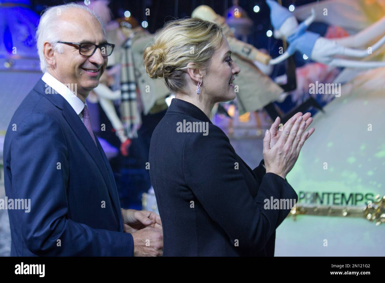 U.S. actress Kate Winslet to applaud with Le Printemps chairman Paolo ...