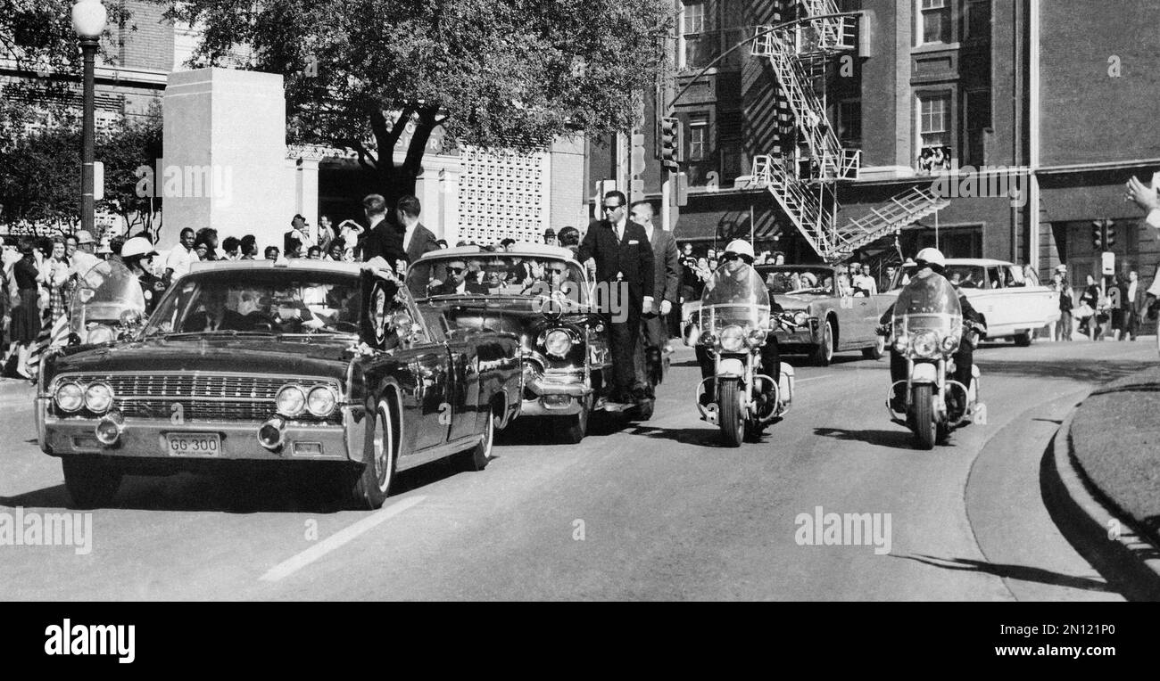 FILE - In this Nov. 22, 1963 file photo, seen through the foreground ...