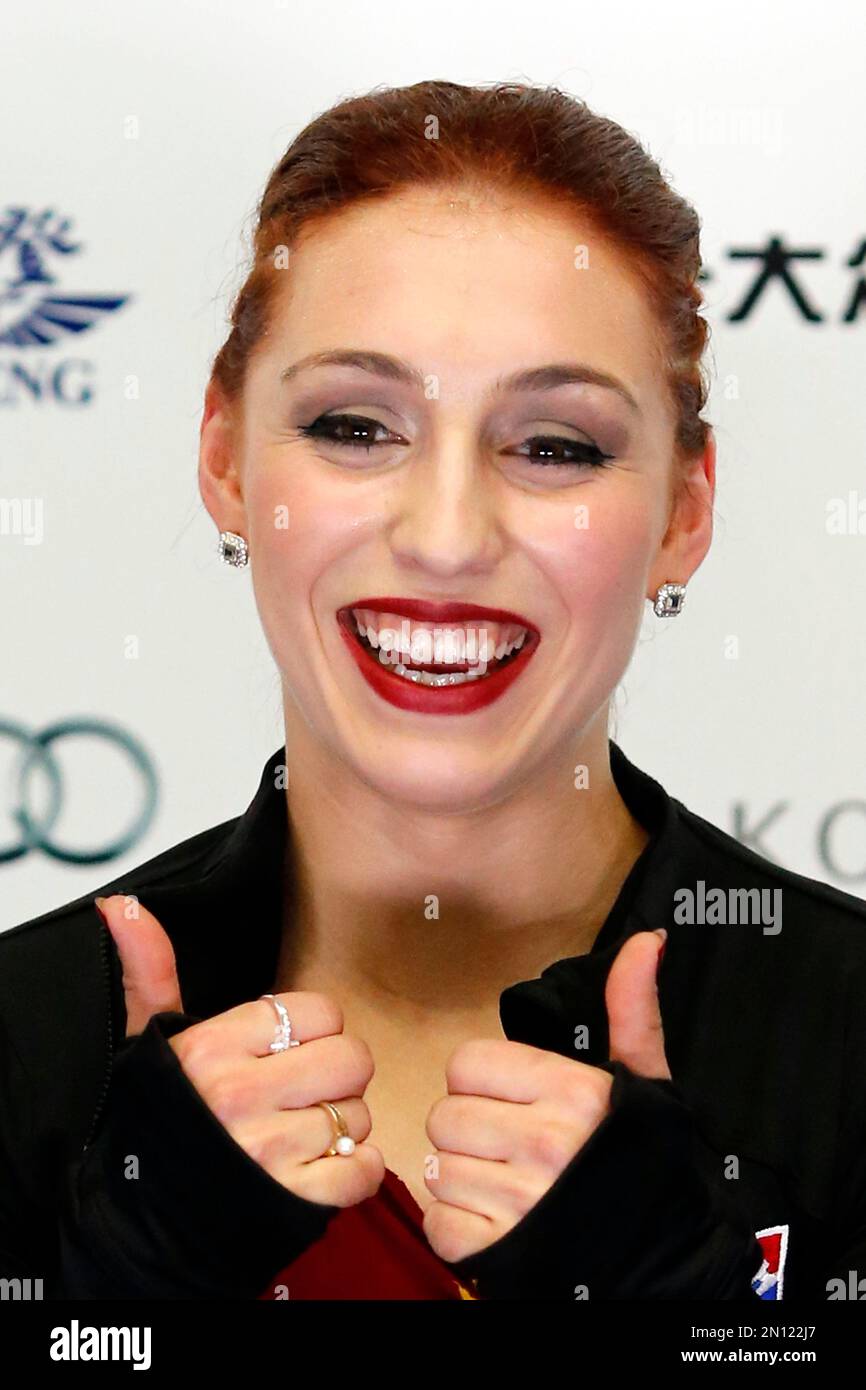 United State's Courtney Hicks gives both thumbs up after knowing her ...