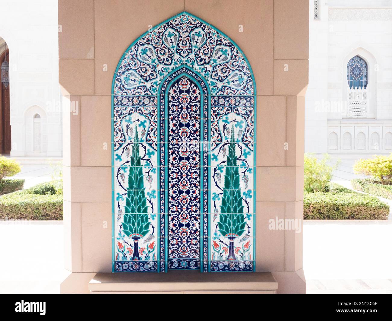 Wall with ornamental tile pattern, Sultan Qaboos Mosque, Muscat, Oman ...