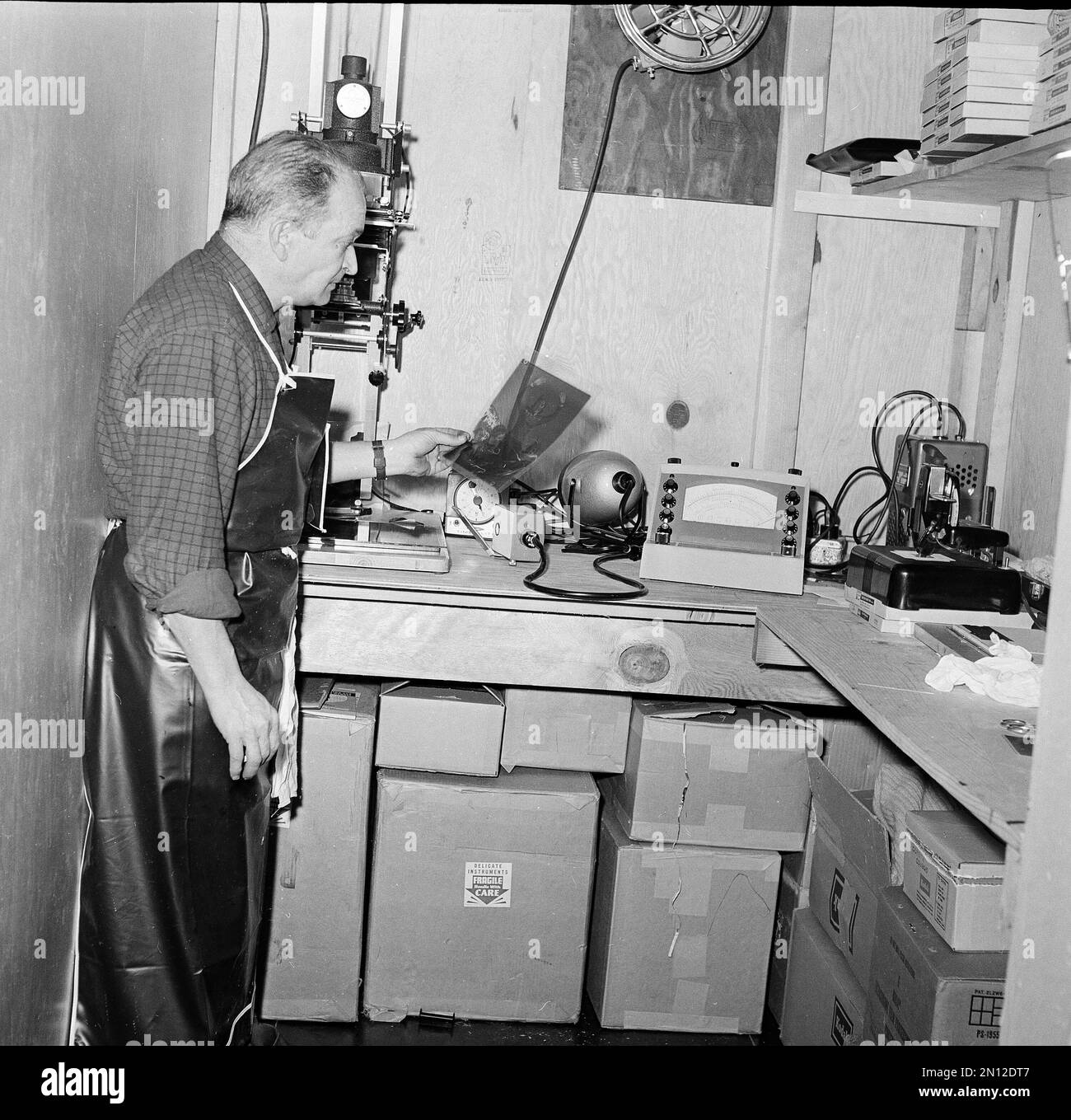 Staffer ap hi-res stock photography and images - Alamy