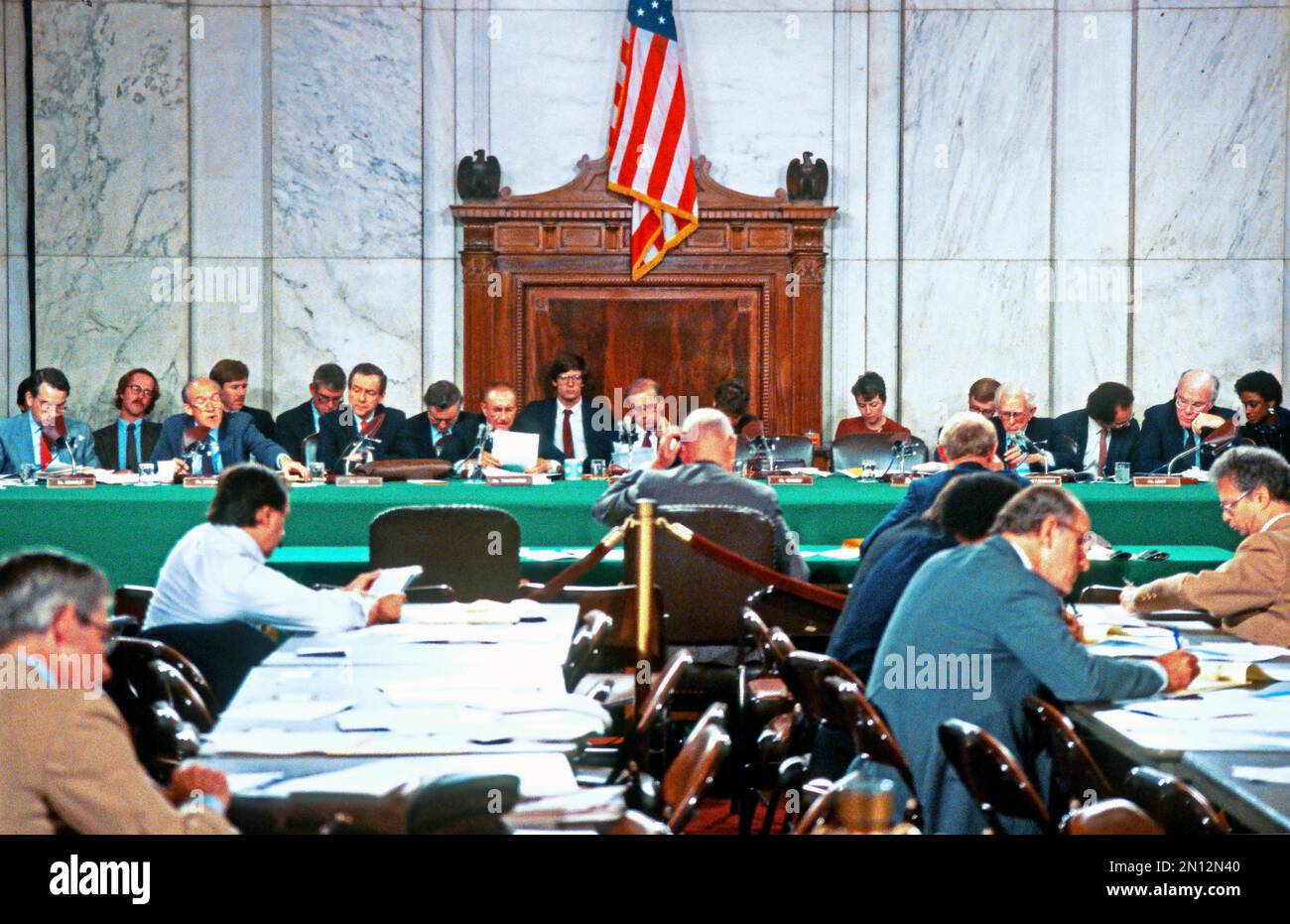 Joe biden 1987 hi-res stock photography and images - Alamy
