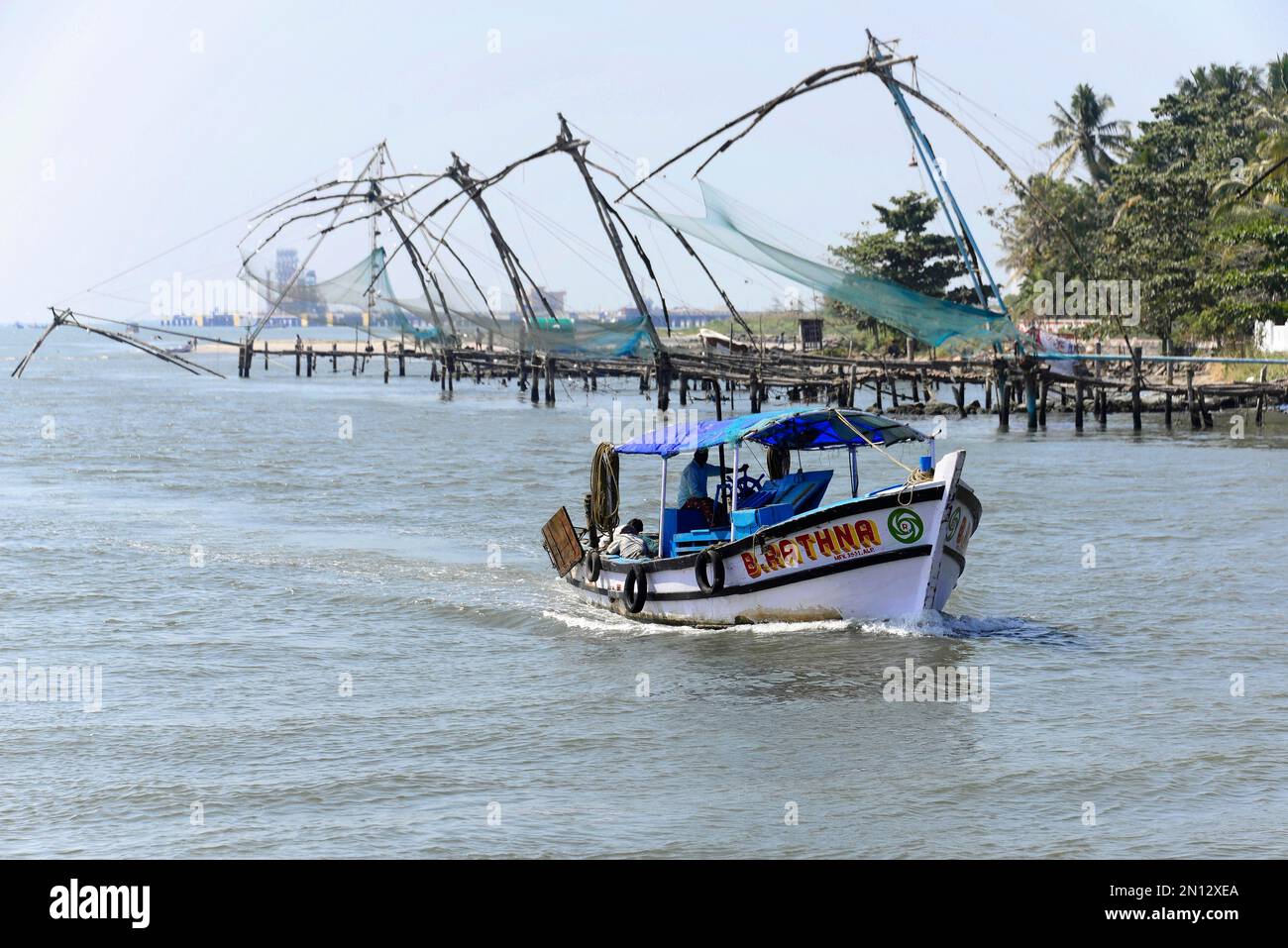 Chinese Fishing Nets, Fort Kochi, Kochi, Kerala, South India, India ...