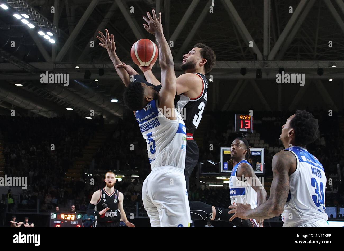 Kyle Weems (Segafredo Virtus Bologna) during the LBA italian basketball ...