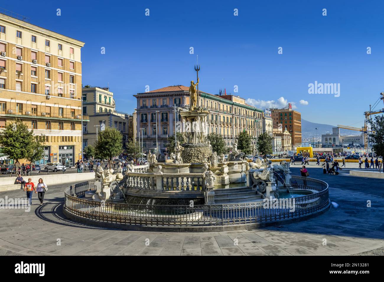 Neptune Fountain, Fontana del Nettuno, Piazza Municipio, Naples, Italy, Europe Stock Photo - Alamy