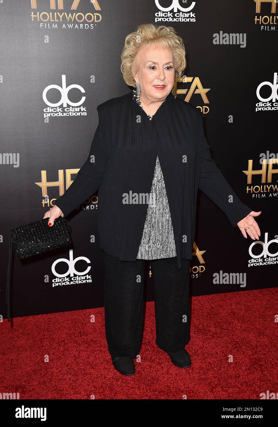 Doris Roberts arrives at the Hollywood Film Awards at the Beverly ...