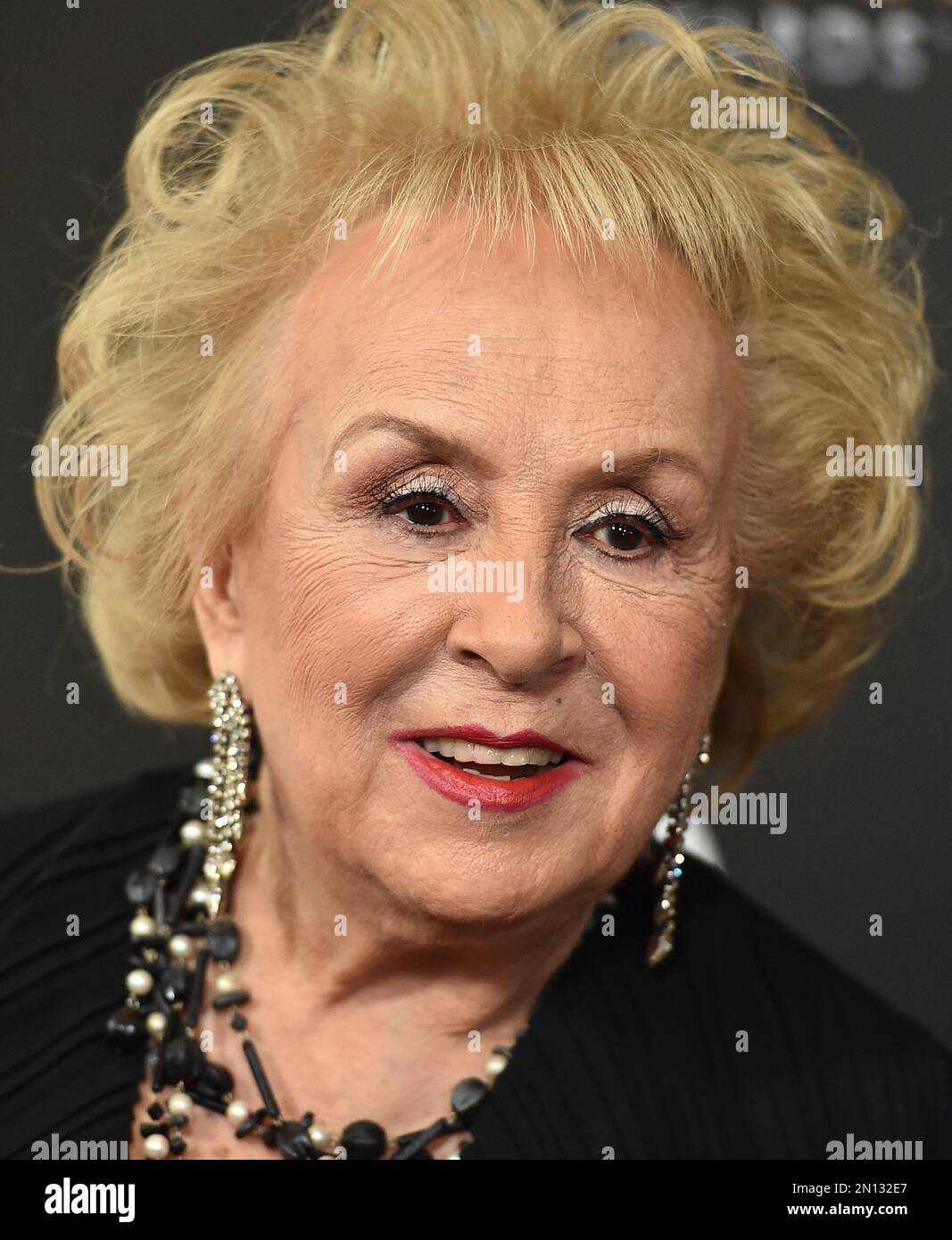 Doris Roberts arrives at the Hollywood Film Awards at the Beverly ...