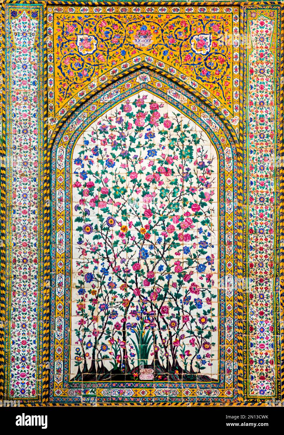 Faience cladding hi-res stock photography and images - Alamy