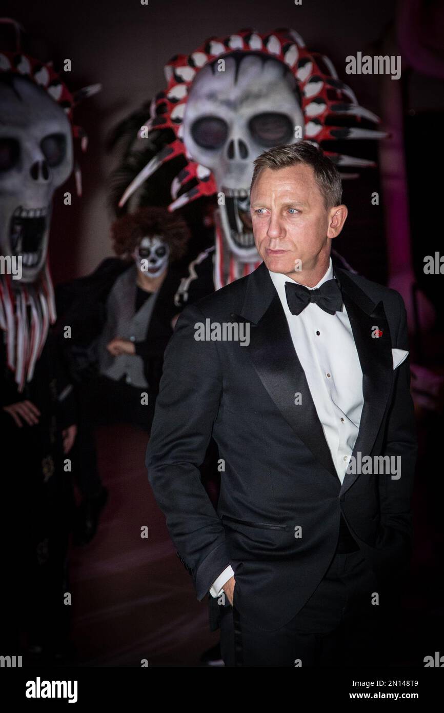 Daniel Craig poses for photographers upon arrival at the James Bond ...