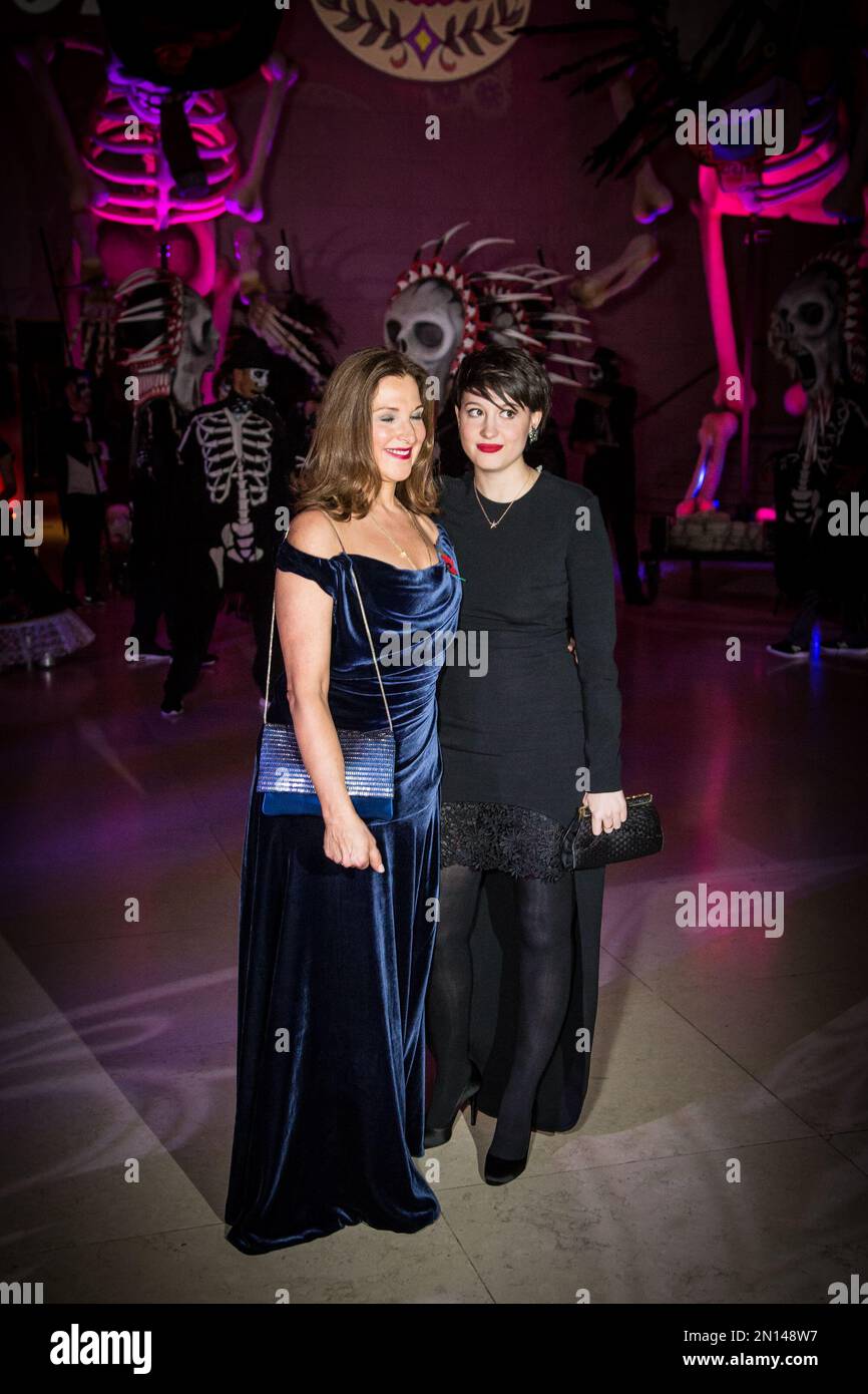 Producer Barbara Broccoli and daughter Angelica Zollo pose for ...
