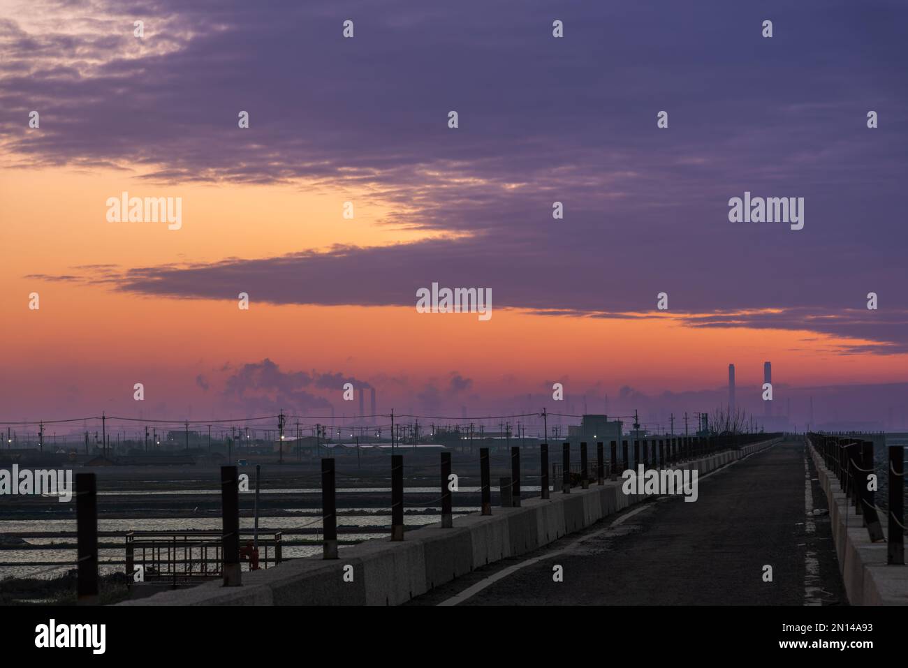 Colorful sunsets on the coast, petrochemical plants on outlying islands ...