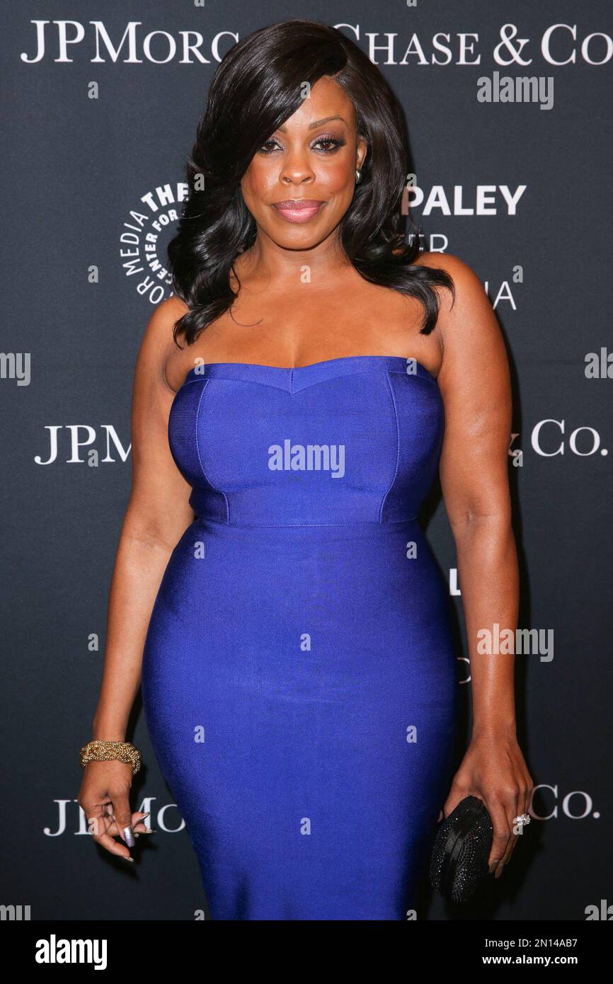 Niecy Nash arrives at Media's Tribute to African-American Achievements ...