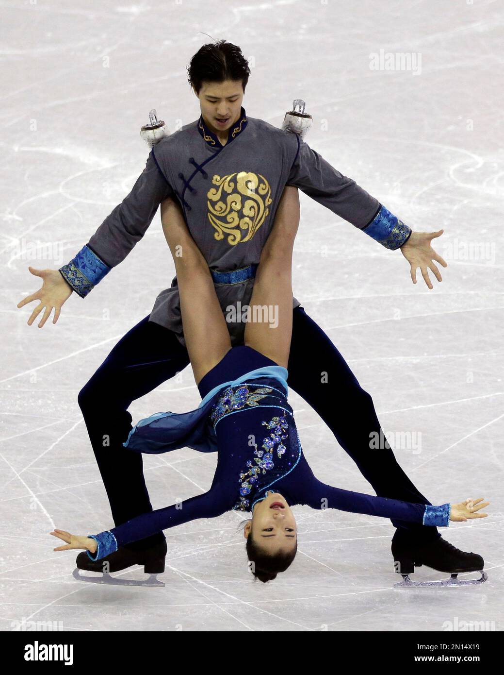 Shiyue Wang and Xinyu Liu, of China, compete in ice dance at the Skate ...