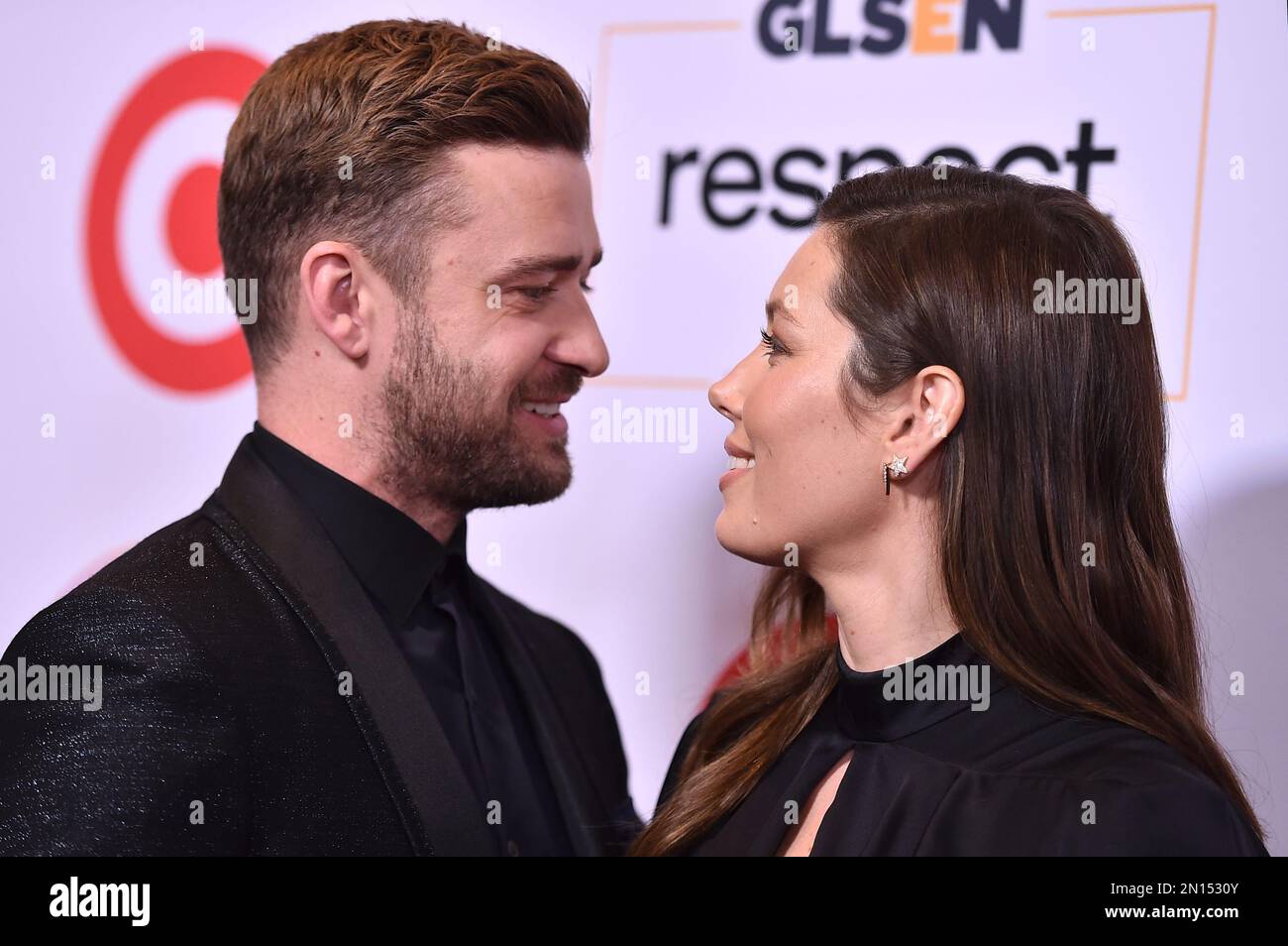 Jessica Biel and husband Justin Timberlake arrive at the 2015 GLSEN ...