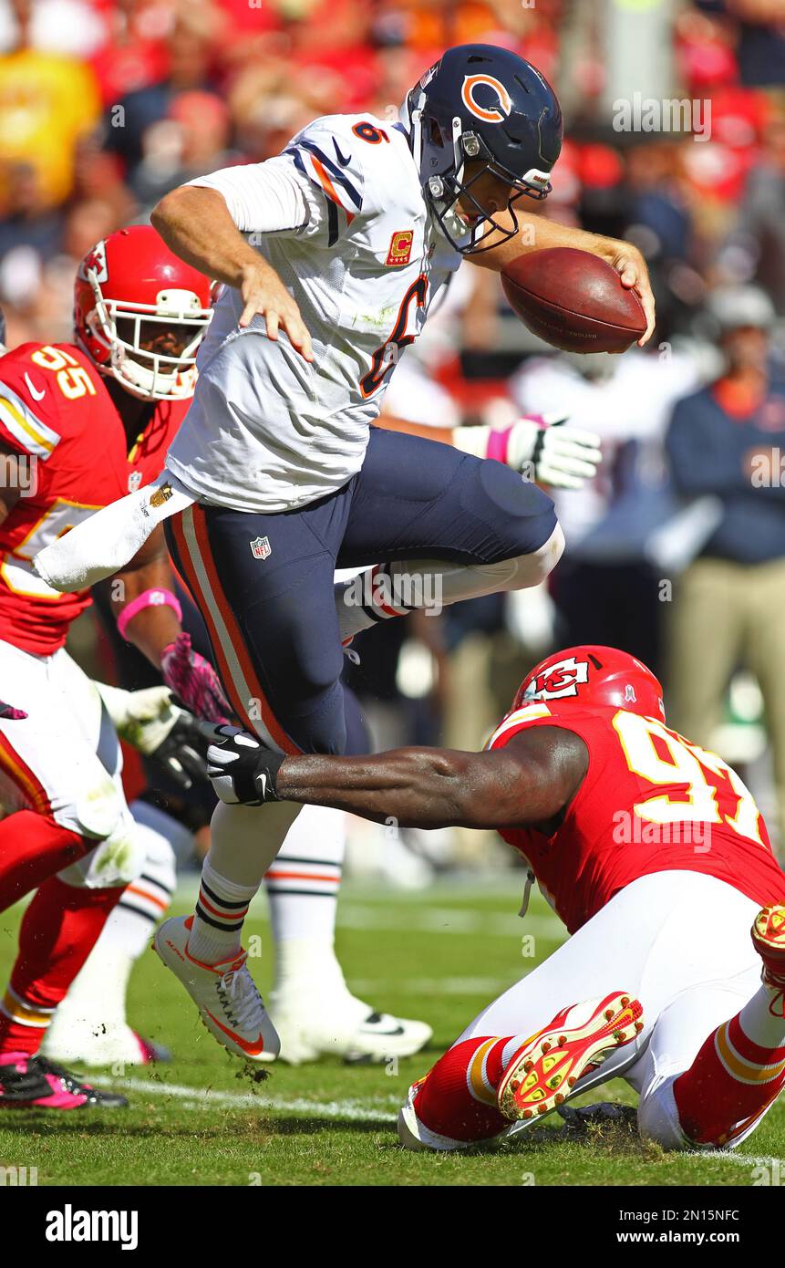 Chicago Bears quarterback Jay Cutler (6) is sacked by Kansas City ...