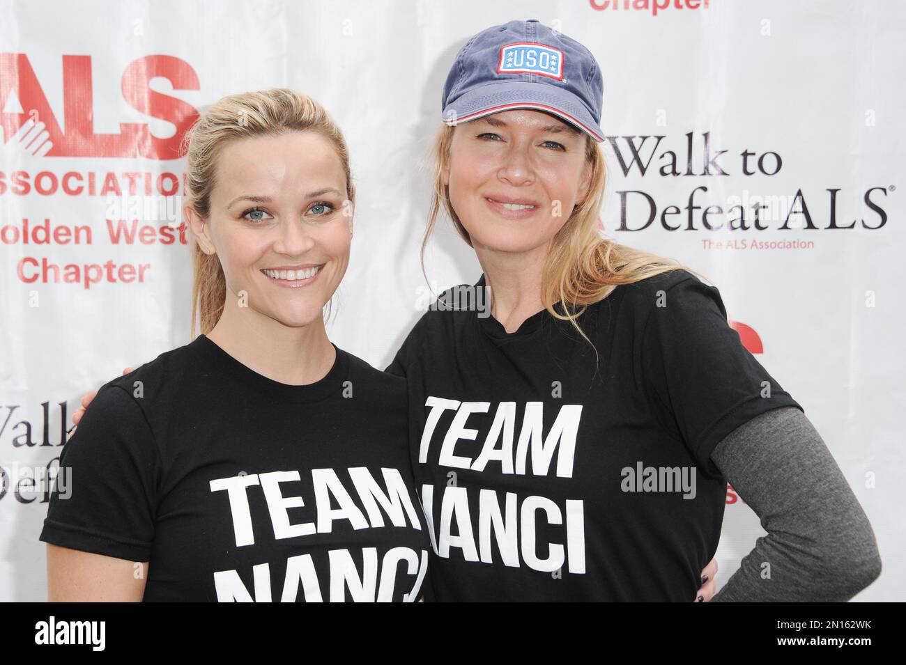Actors Reese Witherspoon, left, and Renee Zellweger attends the 2015 ...
