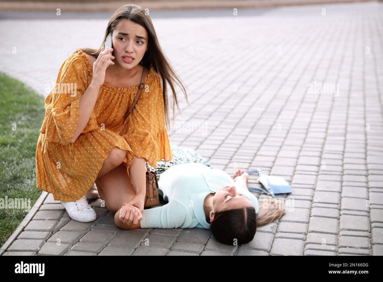 Person calling ambulance hi-res stock photography and images - Alamy