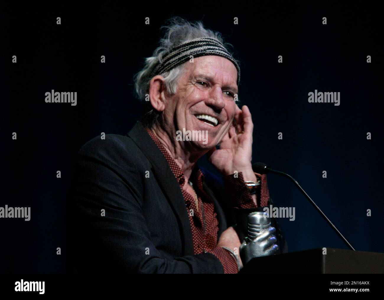 Rolling Stones guitarist Keith Richards inductes Elvis's guitarist ...