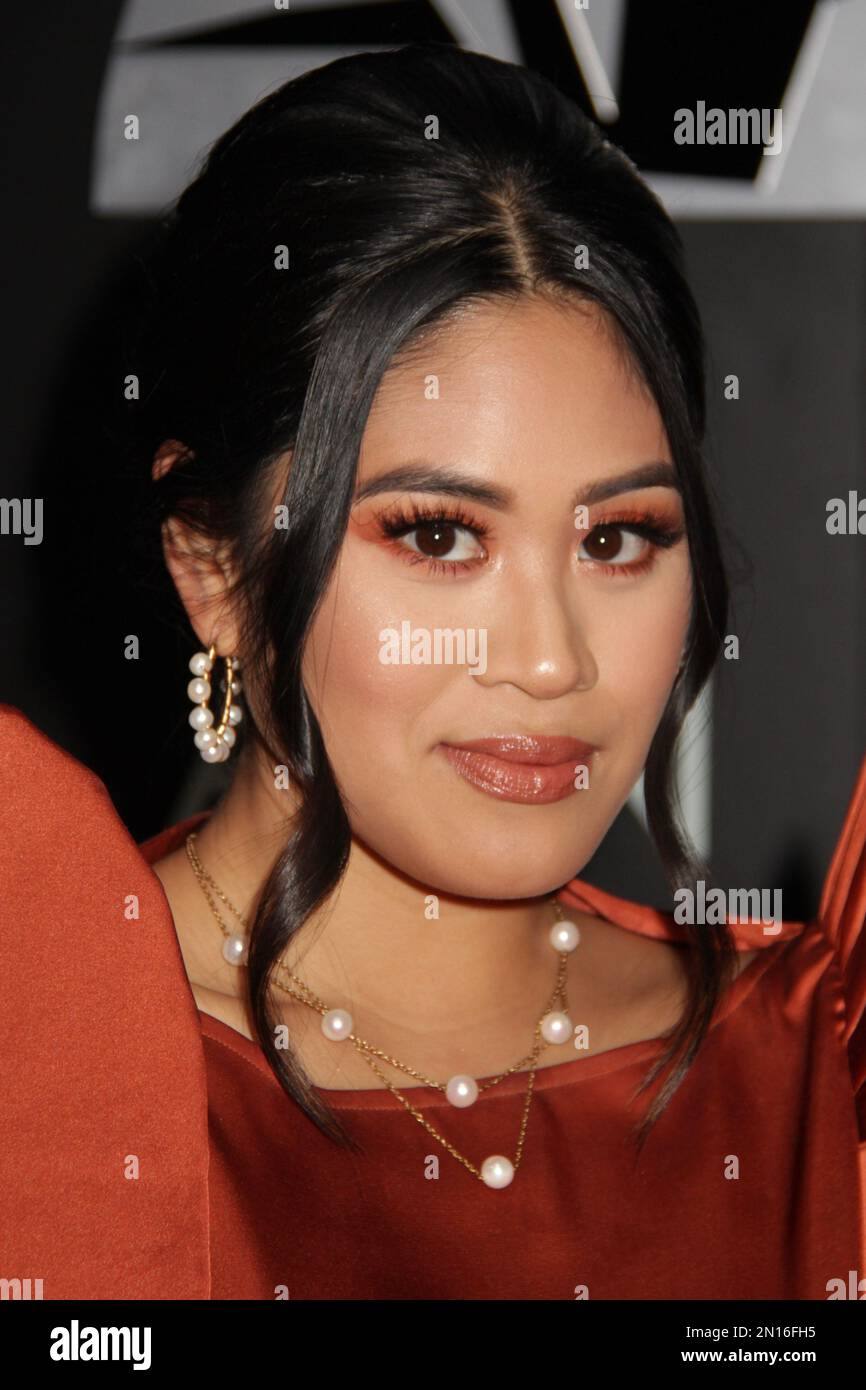 Alyssa Navarro 12/17/2022 The 20th Anniversary Of Unforgettable Gala ...