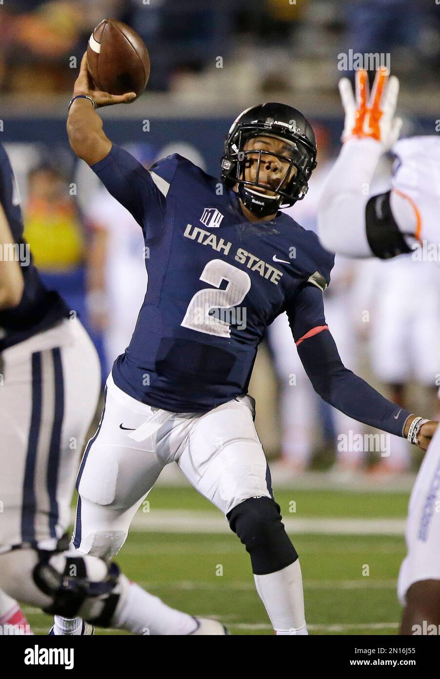 Utah State quarterback Kent Myers (2) passes the ball in the first half ...