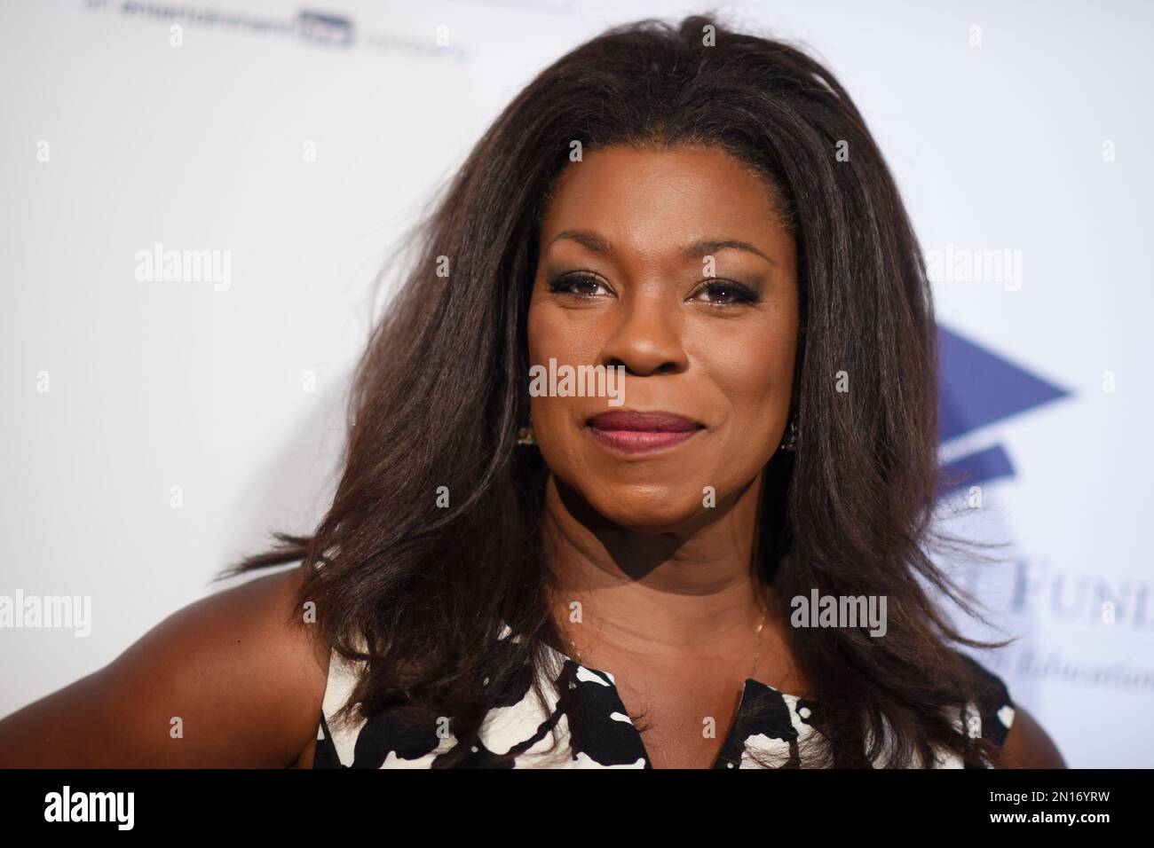 Actress Lorraine Toussaint arrives at the 21st Annual Fulfillment Fund ...