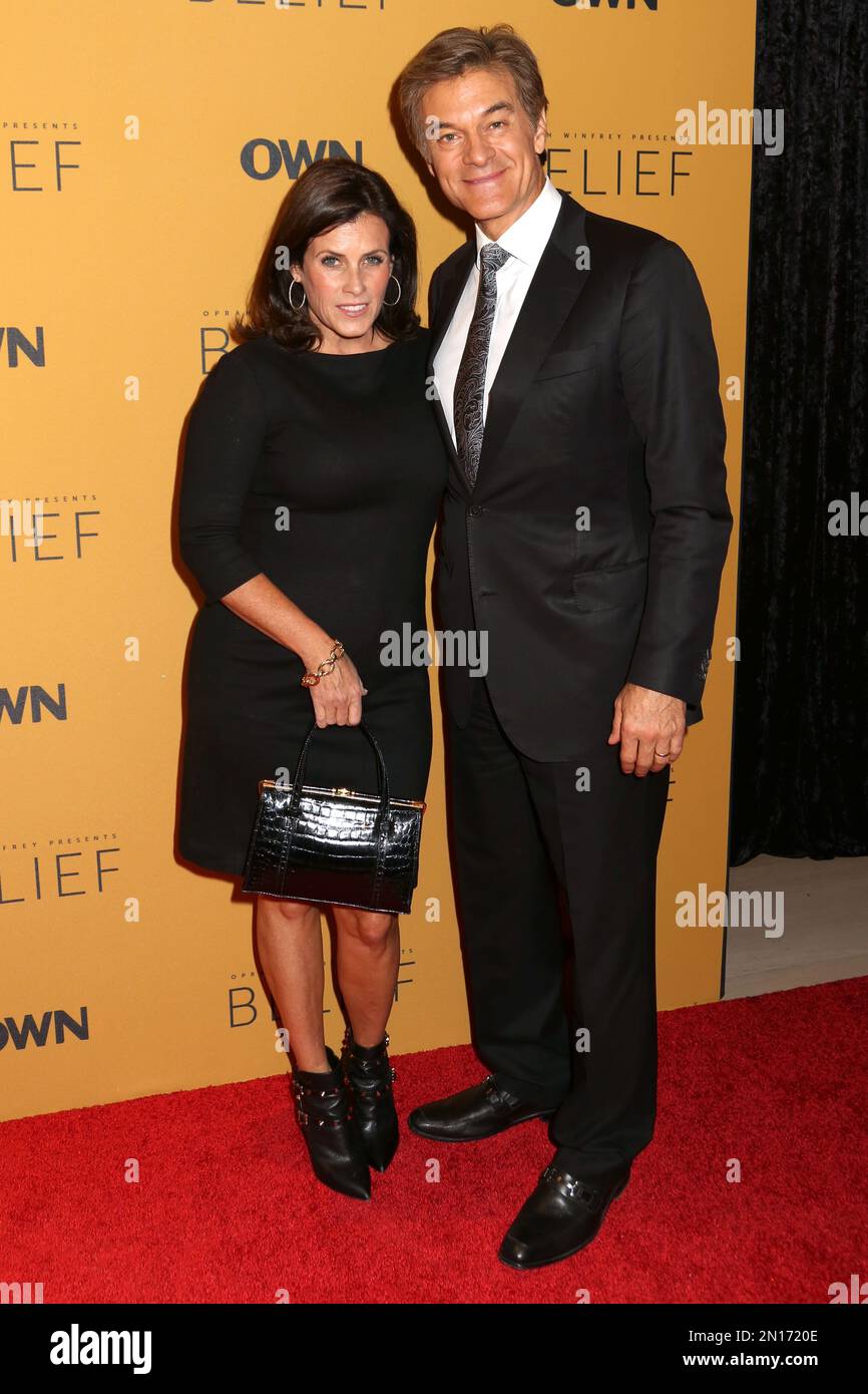 Dr. Mehmet Oz, right, and wife Lisa Oz attend the premiere of the Oprah ...