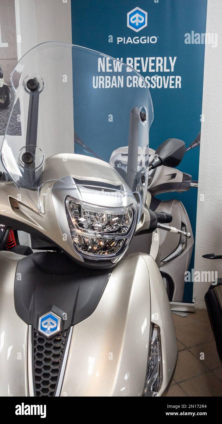 Mot business logo hi-res stock photography and images - Alamy