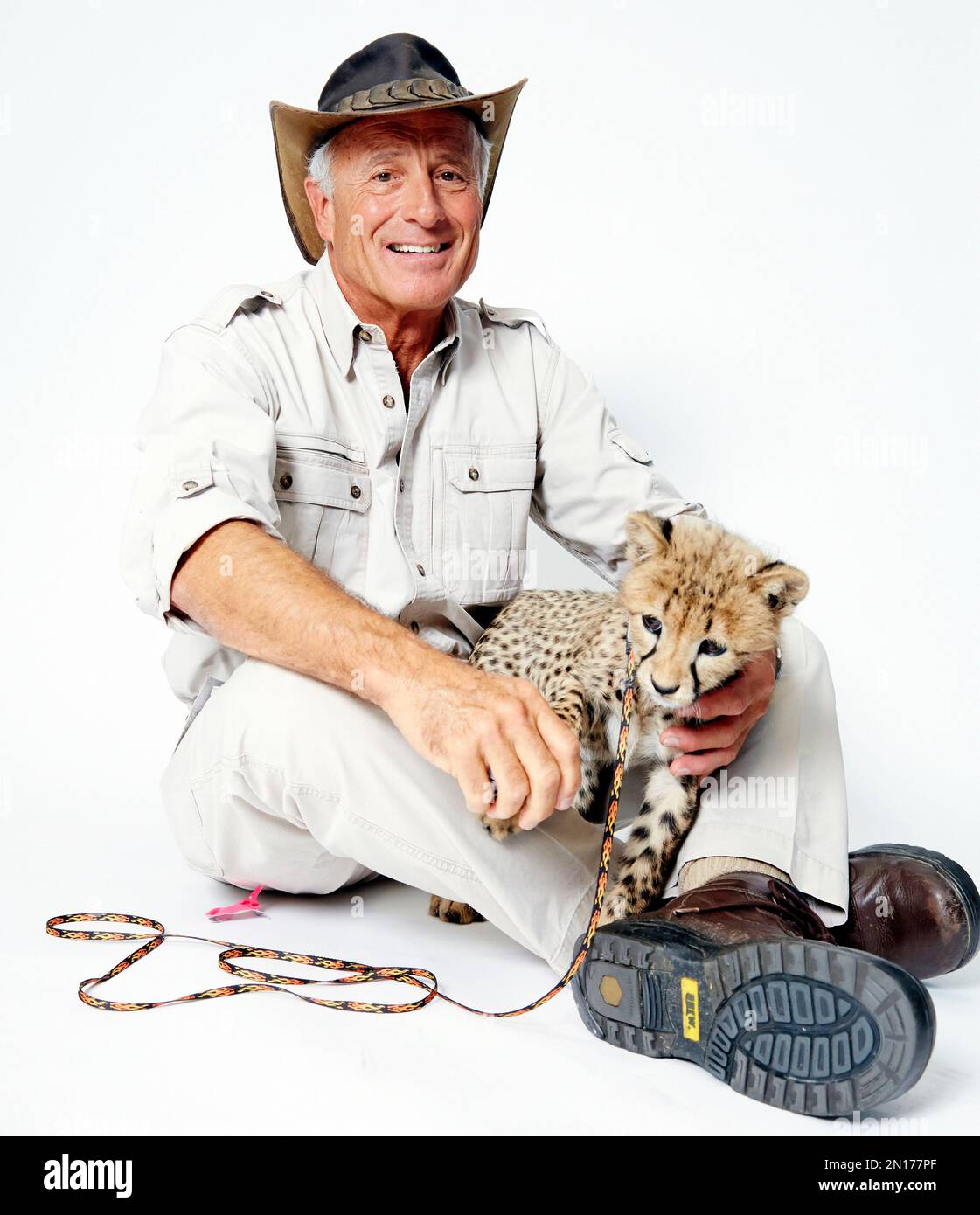 Jack Hanna poses for a portrait with a baby cheetah on Monday, Oct. 12 ...