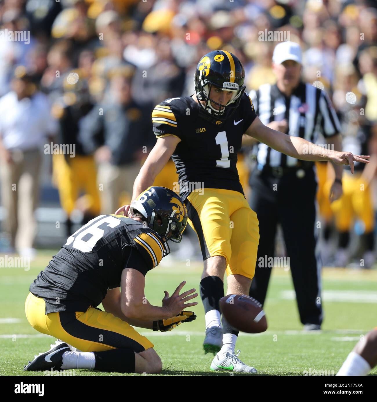 Iowa place kicker Marshall Koehn kicks a field goal during the first ...