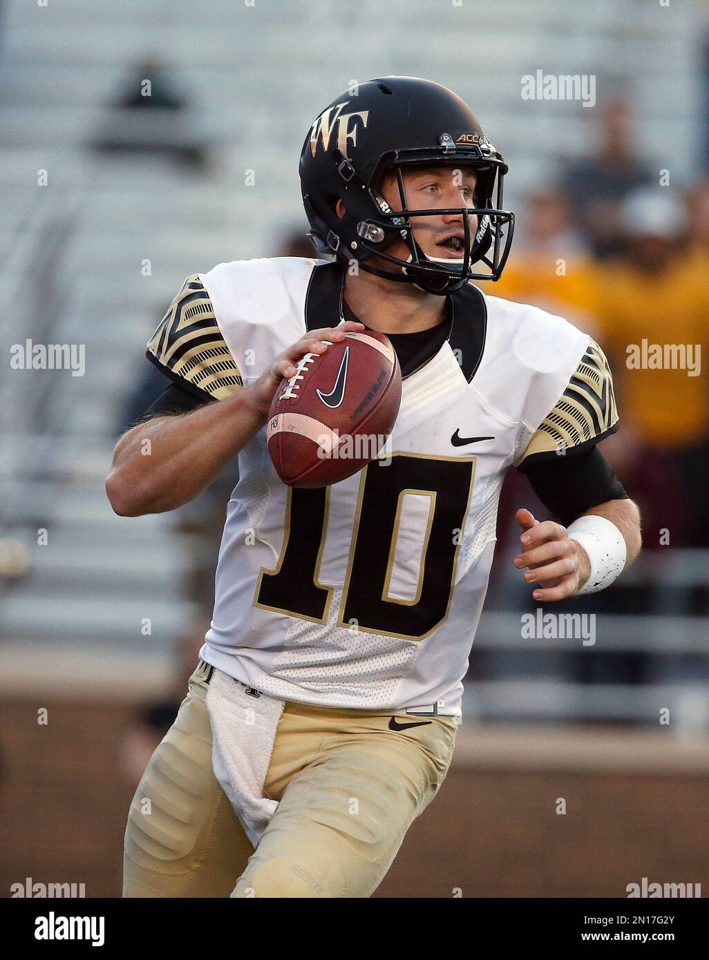 Wake Forest quarterback John Wolford (10) during the fourth quarter of ...