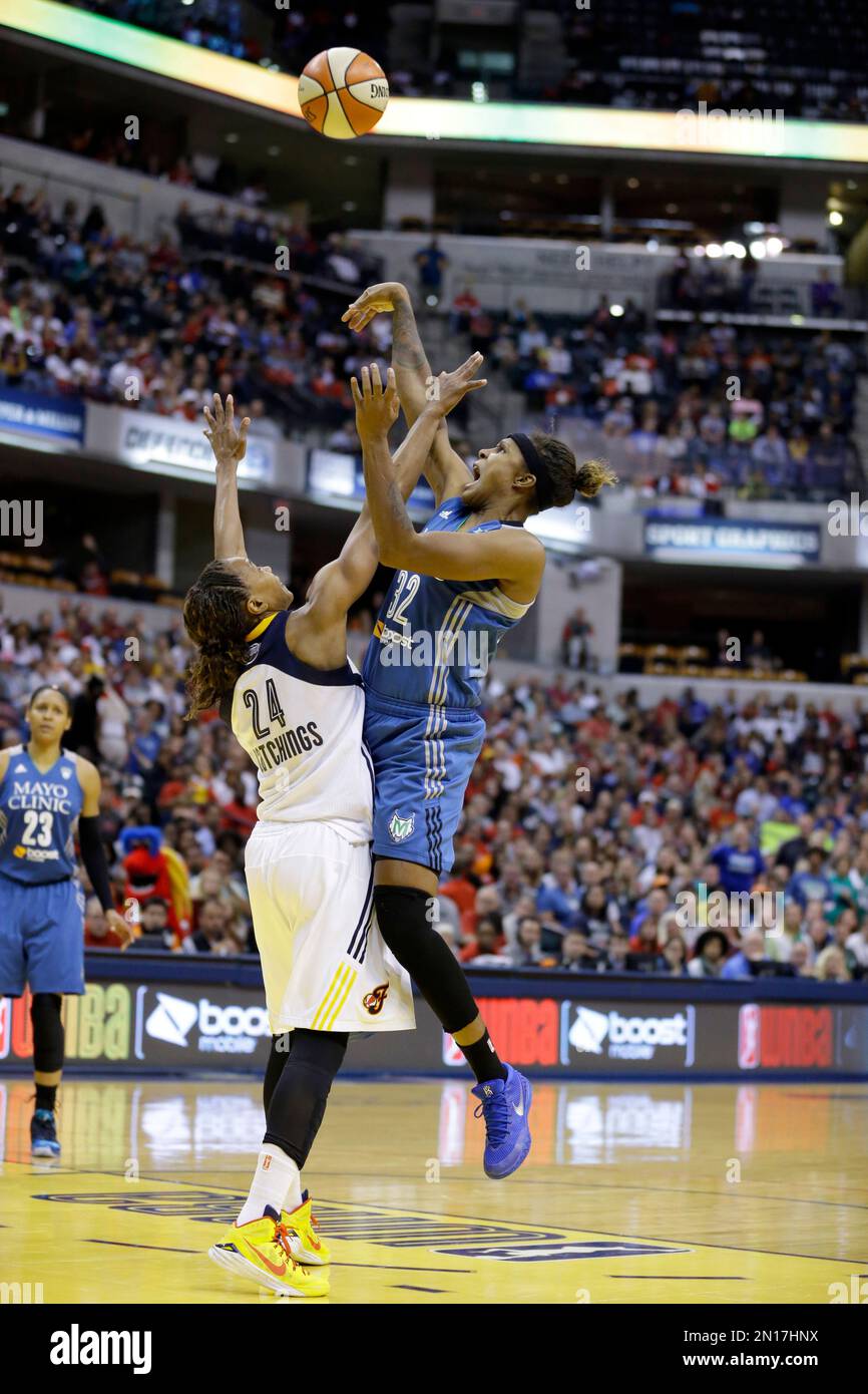Minnesota Lynx's Rebekkah Brunson, right, shoots over Indiana Fever's ...