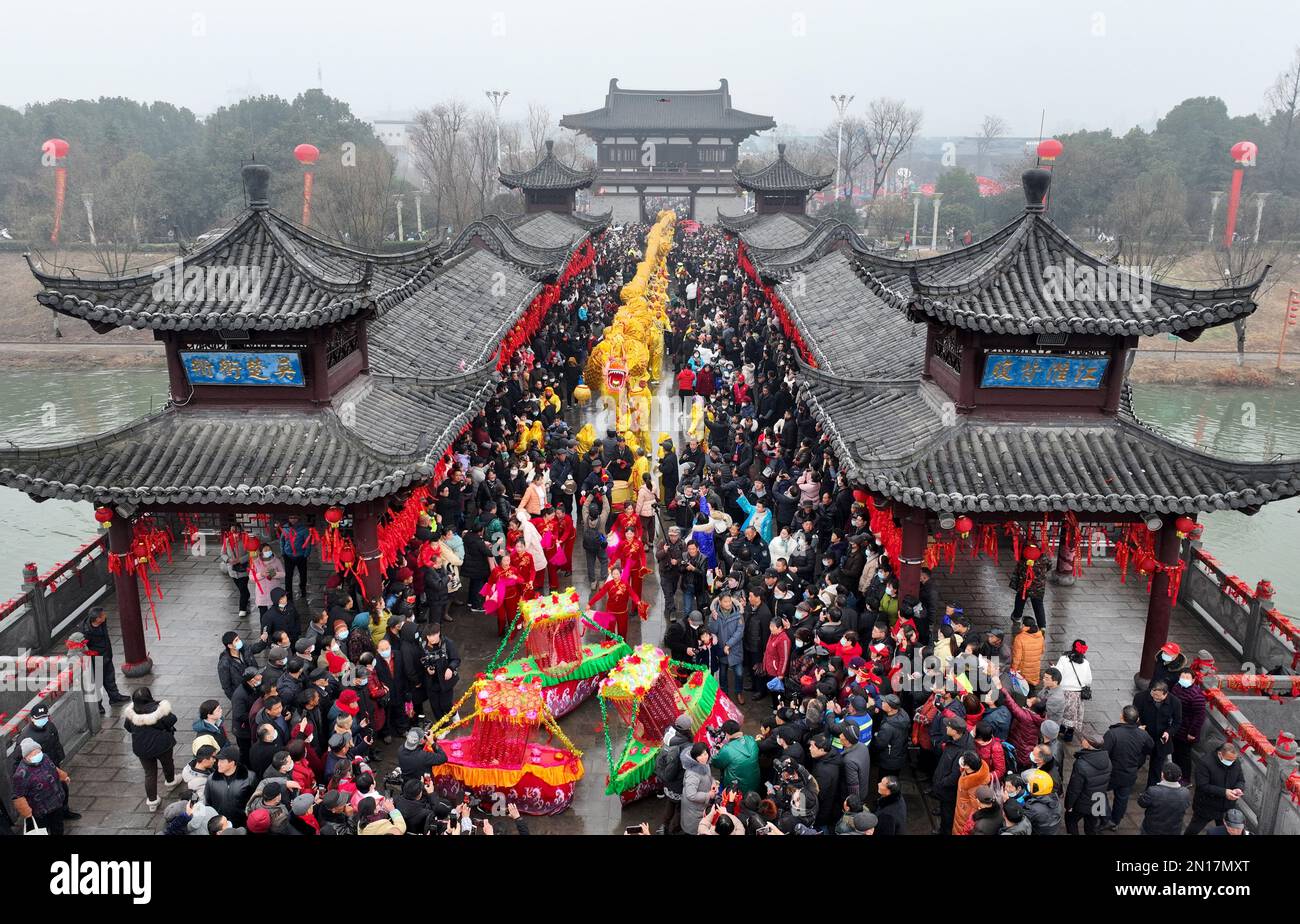CHUZHOU, CHINA - FEBRUARY 6, 2023 - Aerial photos show people watching ...