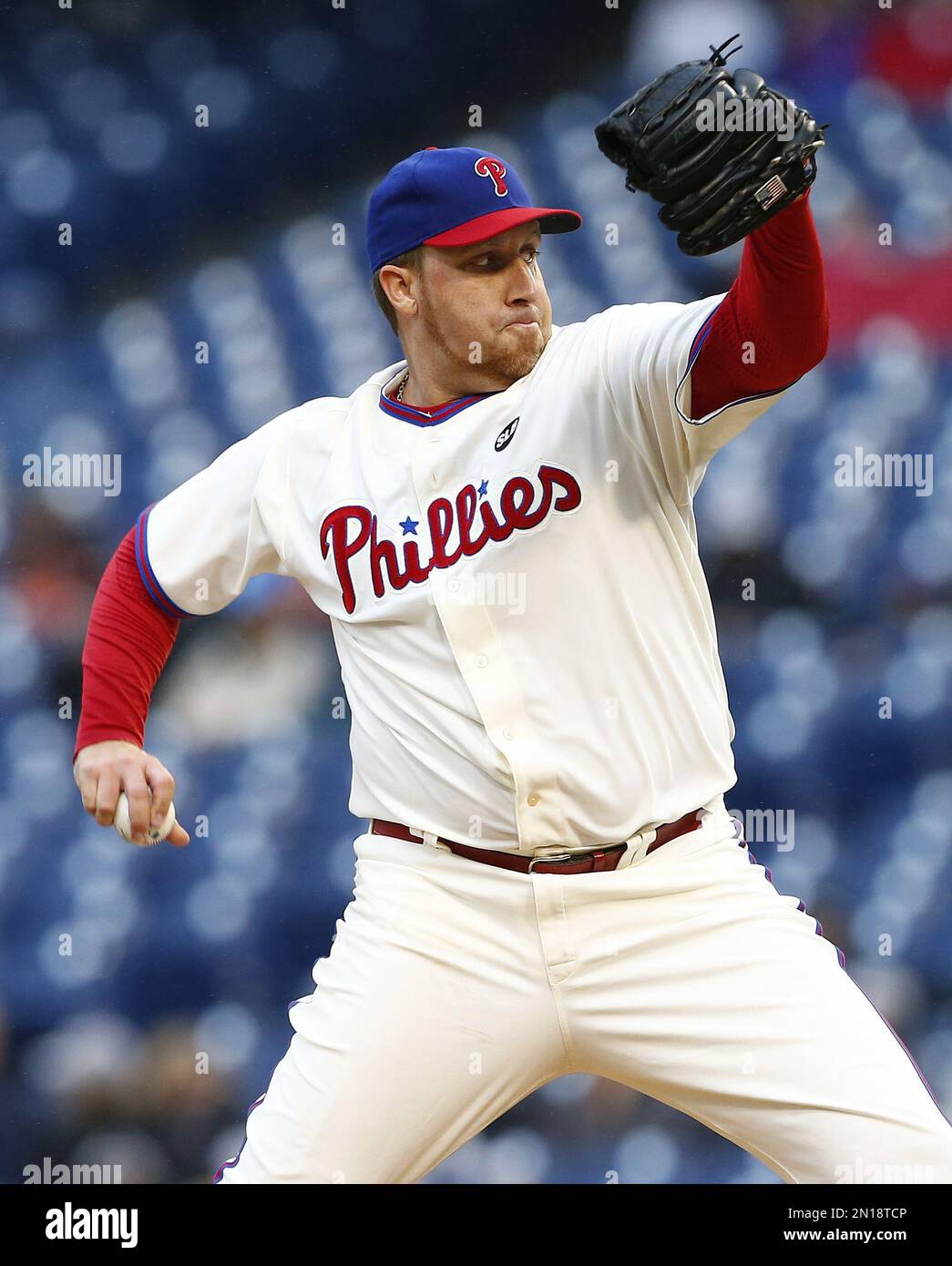 Philadelphia Phillies pitcher Aaron Harang delivers a pitch against the ...