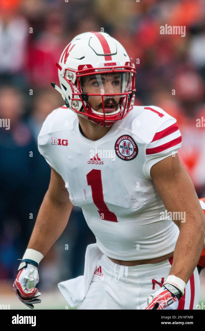 Nebraska wide receiver Jordan Westerkamp (1) tries to lose his defender ...