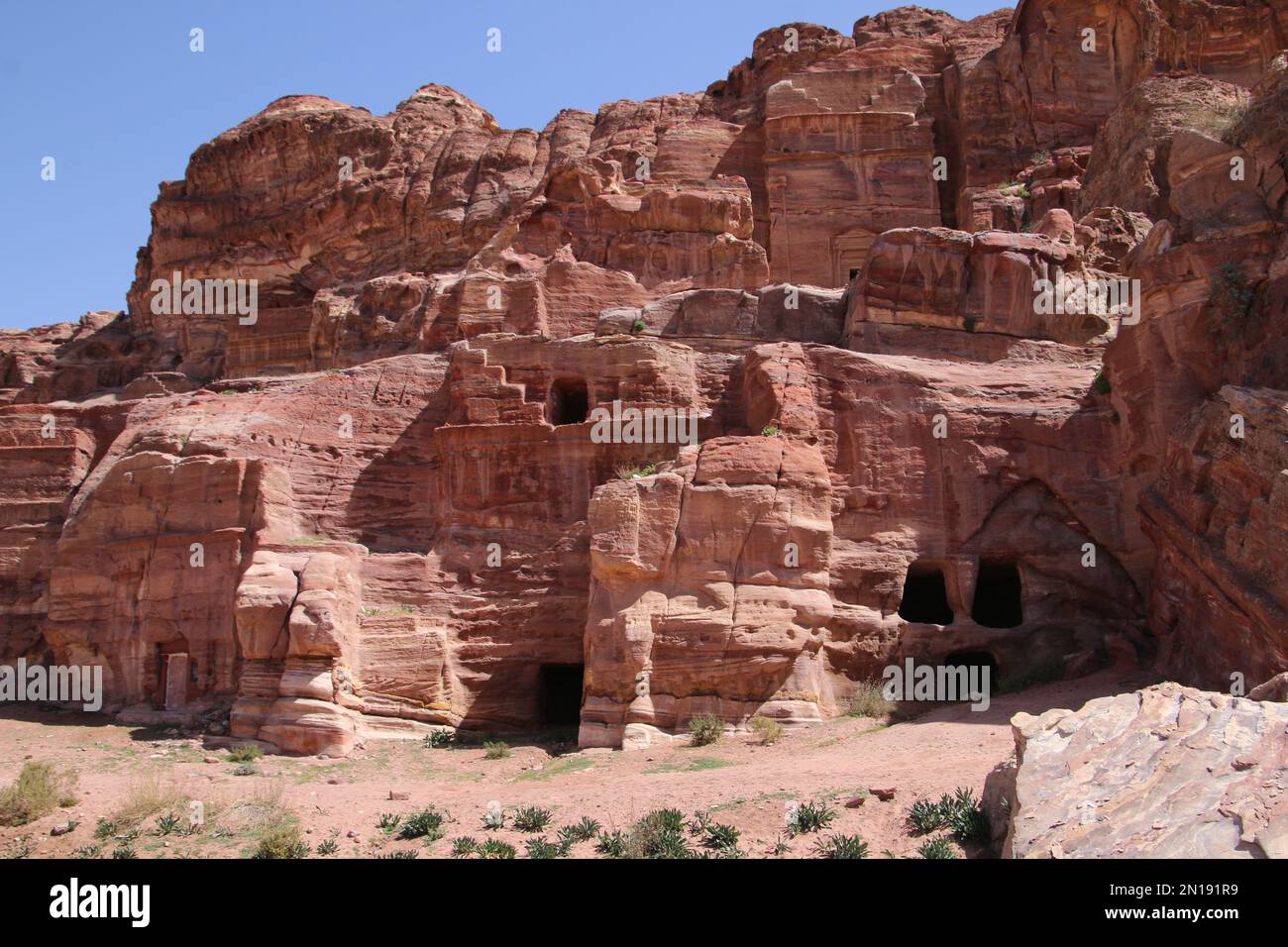 Red rock temple hi-res stock photography and images - Alamy