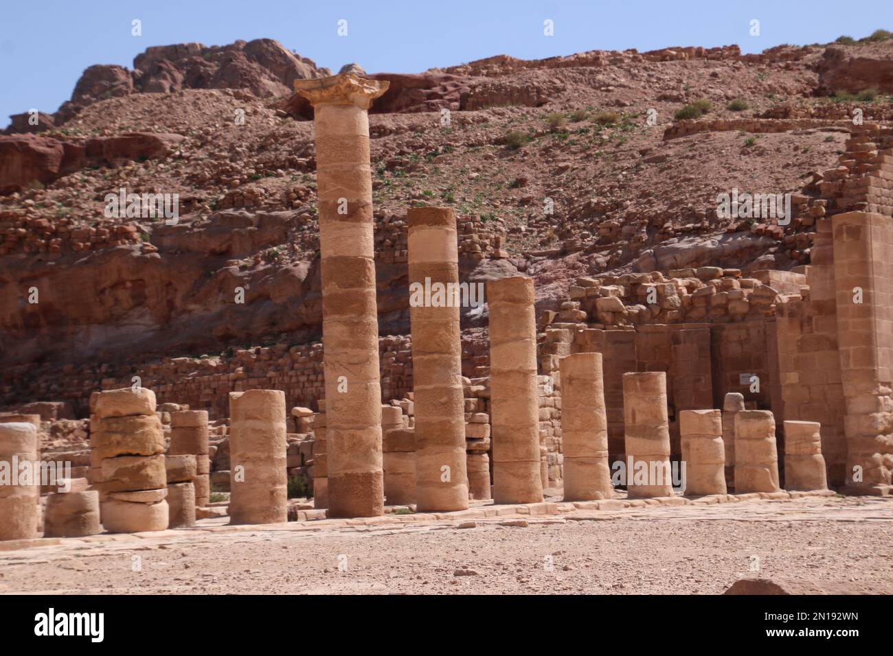 Roman temple petra jordan hi-res stock photography and images - Alamy