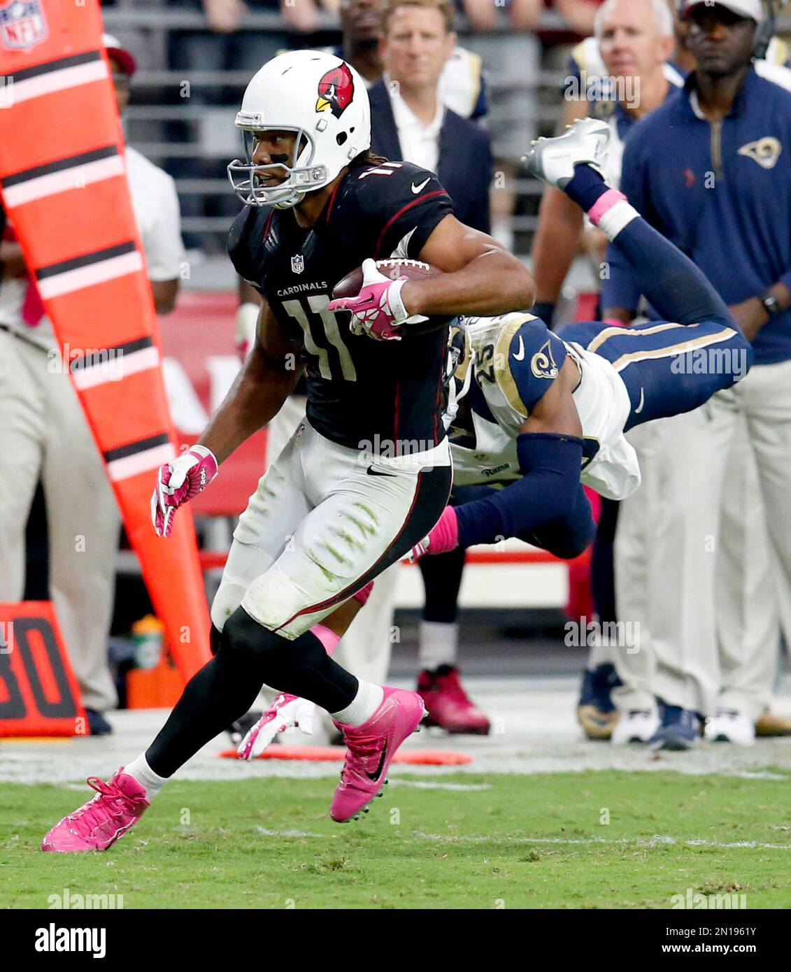 Arizona Cardinals wide receiver Larry Fitzgerald (11) makes the catch ...