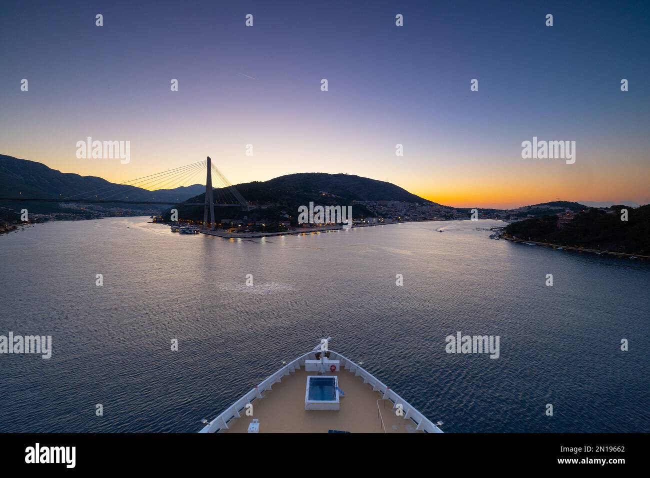 The bow of the Norwegian Gem Cruise ship approaching Dubrovnik harbor ...